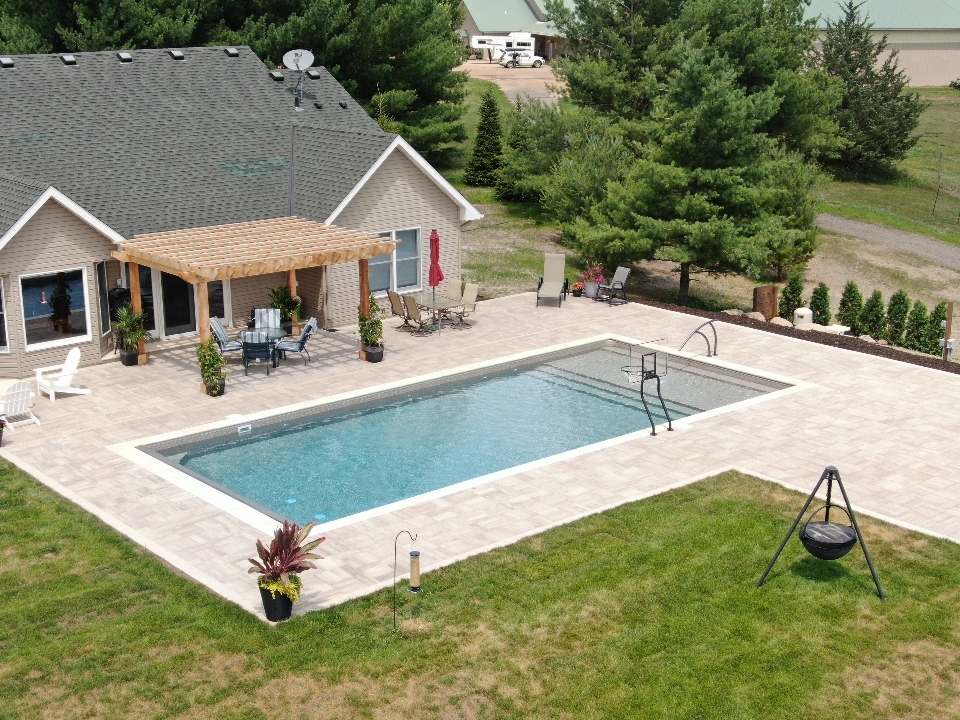 📷 See the Best of the Best | Pool Installation Gallery | Royal Pool ...