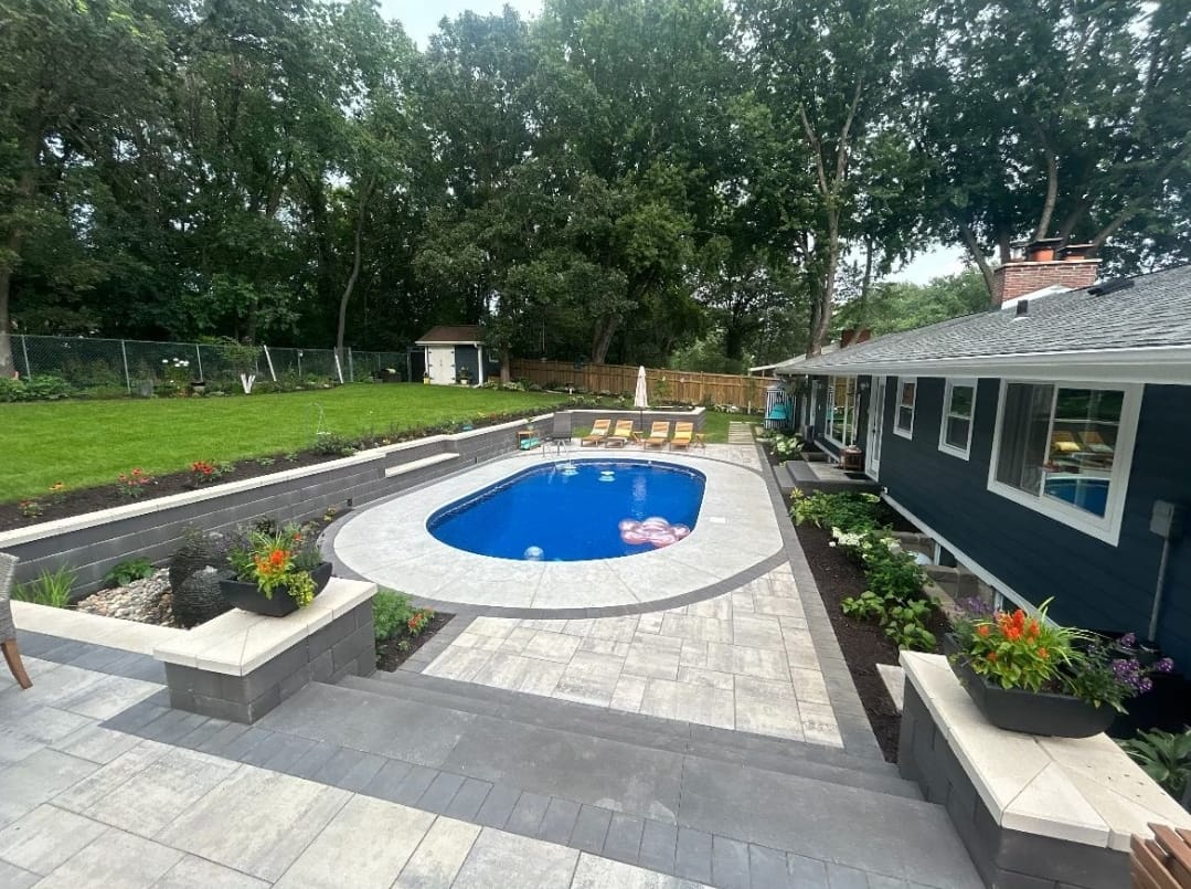 📷 See the Best of the Best | Pool Installation Gallery | Royal Pool ...